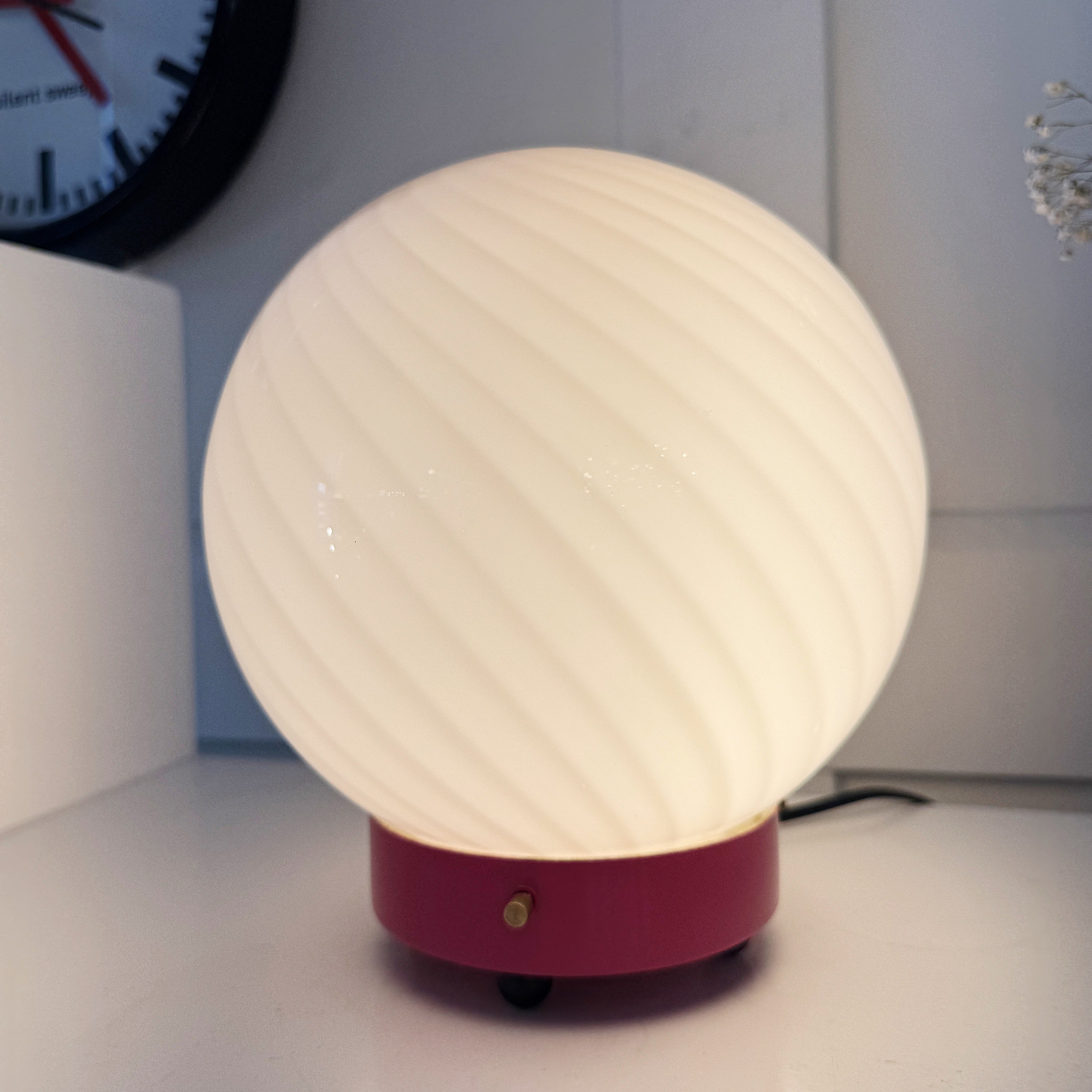 VINTAGE / Milky Pink Swirl Lamp – Domestic Fantasies