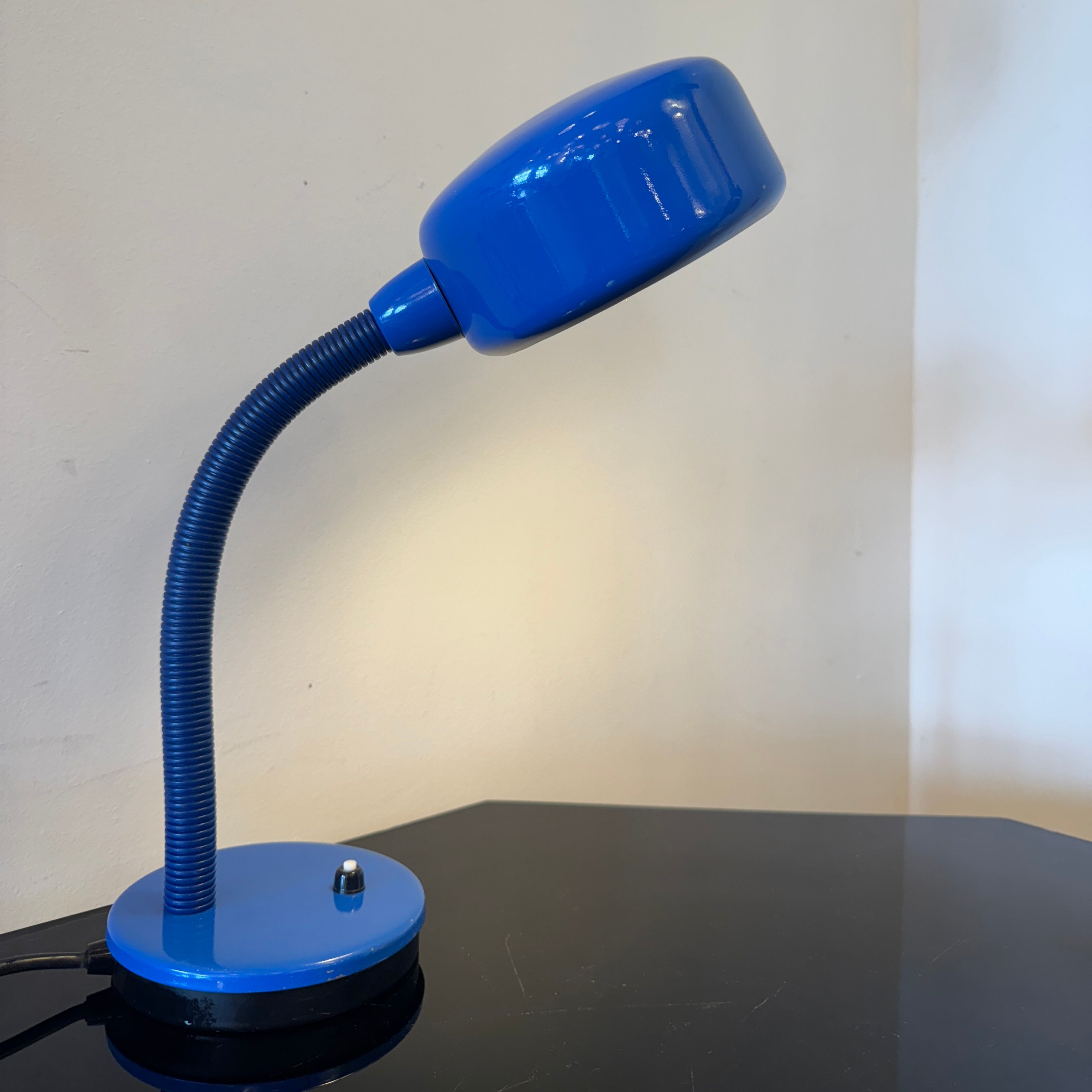 VINTAGE / Retro Gooseneck Desk Lamp - Blue – Domestic Fantasies