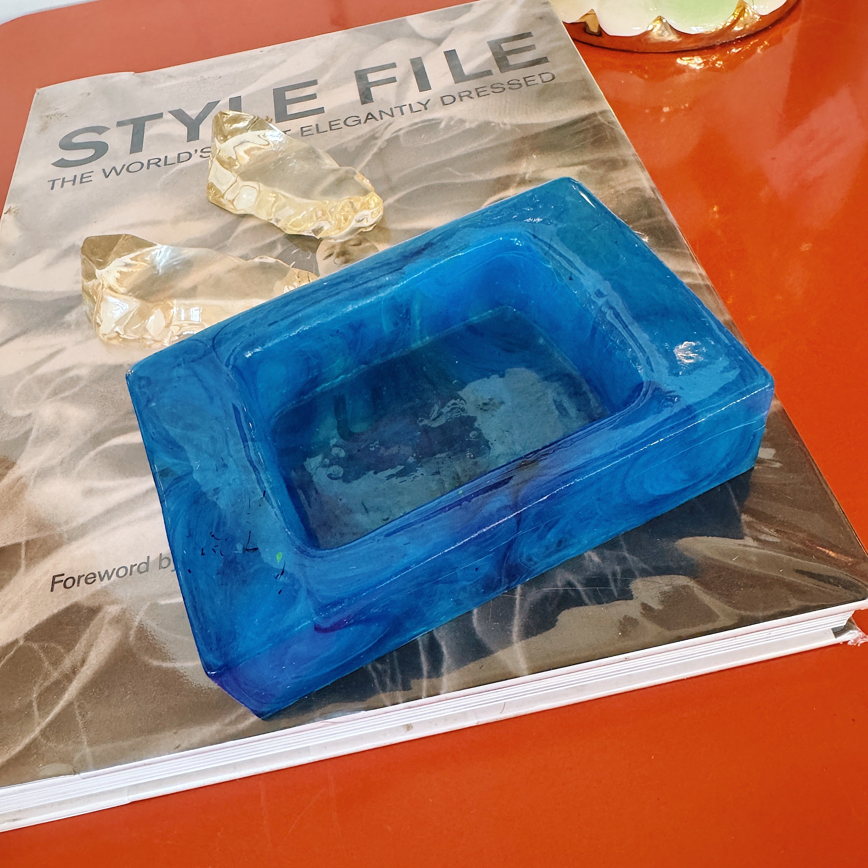 RESIN / Vessel / Handmade / Deep Blue – Domestic Fantasies